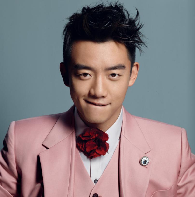 Three people in Chen He's dormitory are on fire, but the rest is not ...