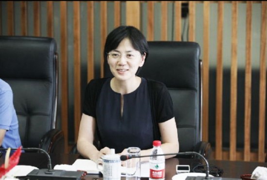 Shen Bing: Former CCTV talents, the difference in the poor - iNEWS