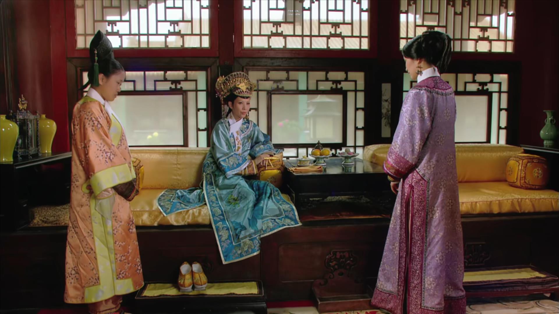 The director has a set of embeddings, Yixiu and Langya are fateful, the ...