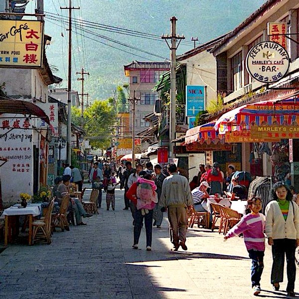 Stop scolding foreigner street business, it opened a new prelude to the ...