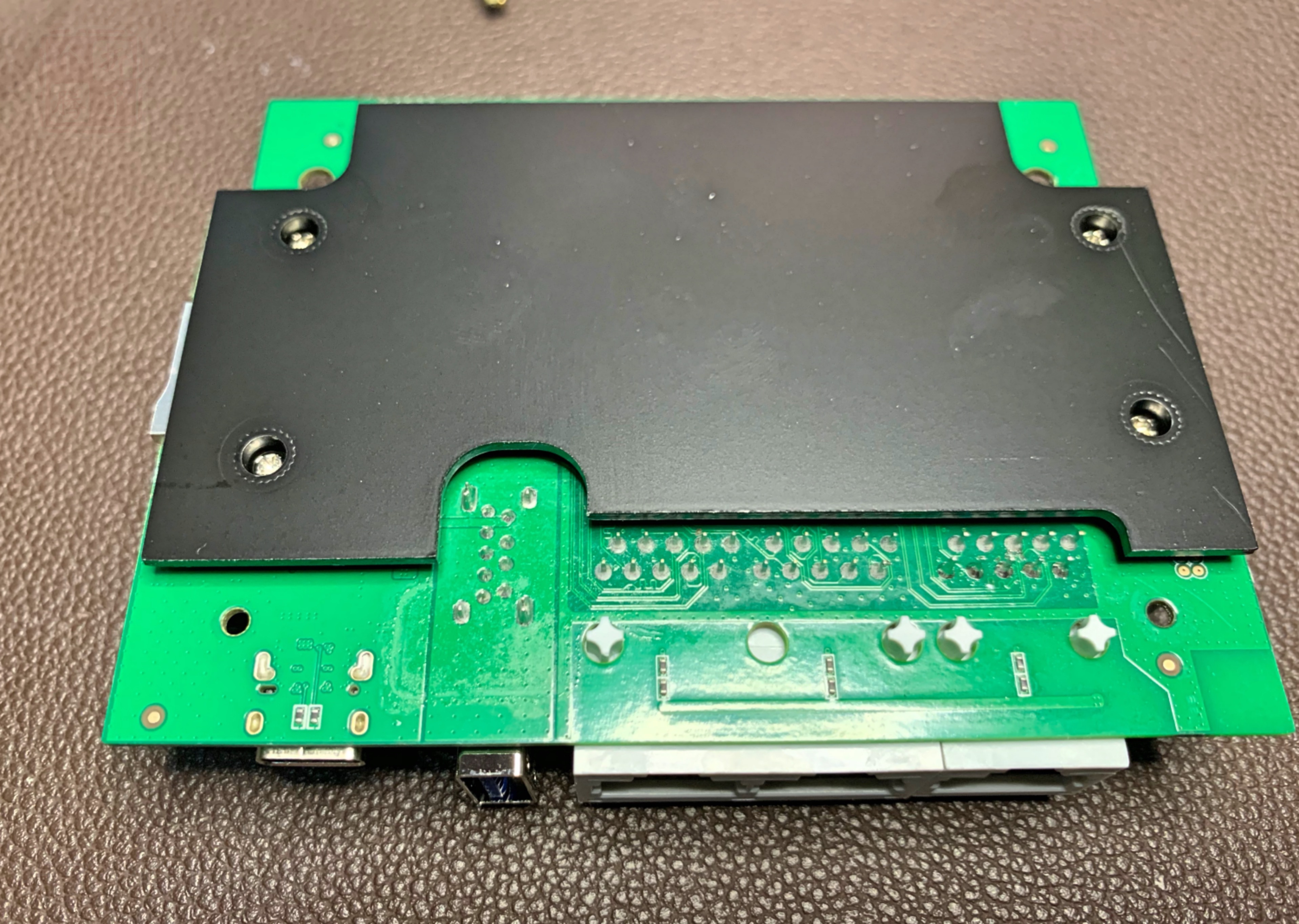 GL.iNet MT1300 full gigabit mini intelligent routing disassembly ...