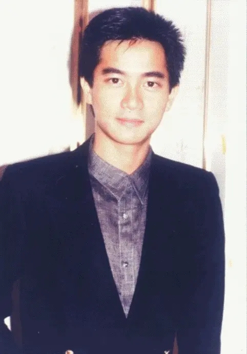 Why did the five Chinese-speaking stars who committed suicide choose ...