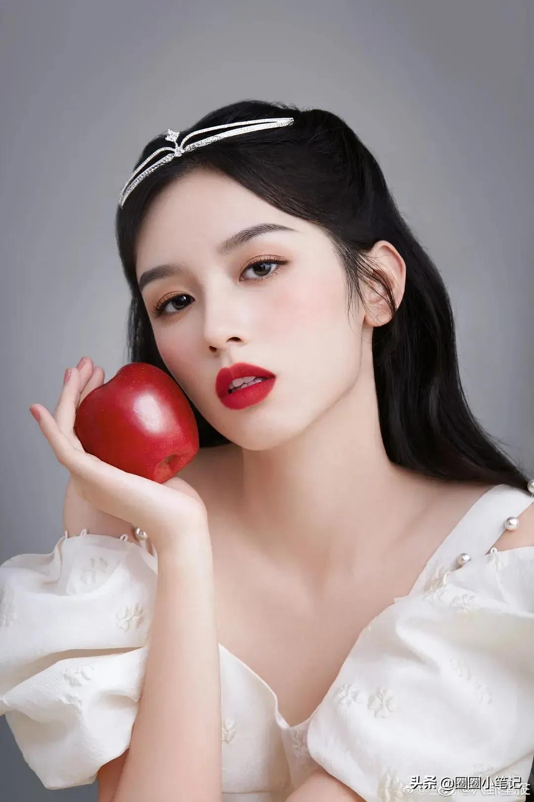 Entertainment highlights: Huang Zitao, Jing Tian, Zhou Ye, Ma Sichun ...