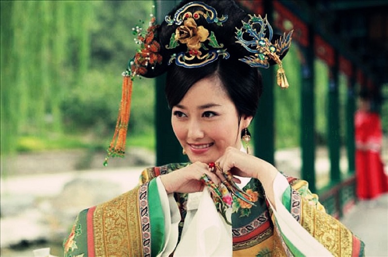 After the last imperial concubine and Puyi divorced, they married the ...