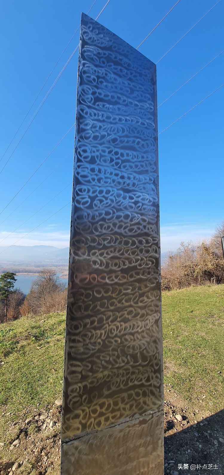 Whose masterpiece is this anyway? More mysterious monuments appear and ...