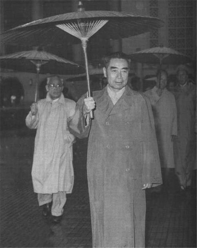 Two brothers who are on a blind date: Zhou Enpu and Zhou Enshou, how ...