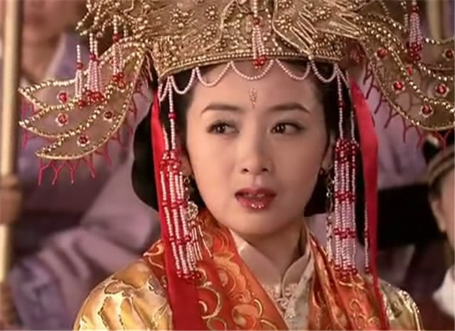 A Dream of Red Mansions: Yuanchun and the emperor have no "husband and ...