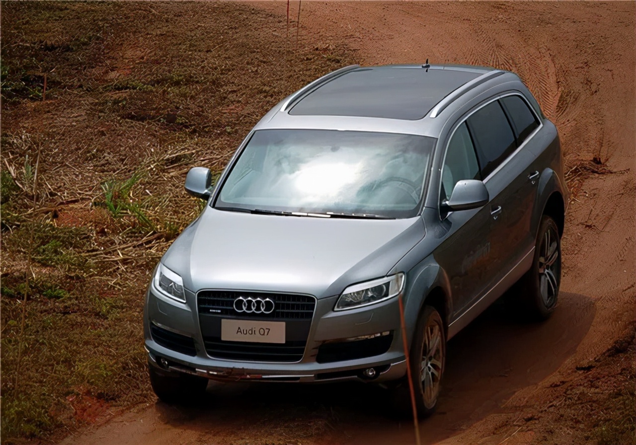 Car 300: The old model is too classic?Or is the new model too failed ...