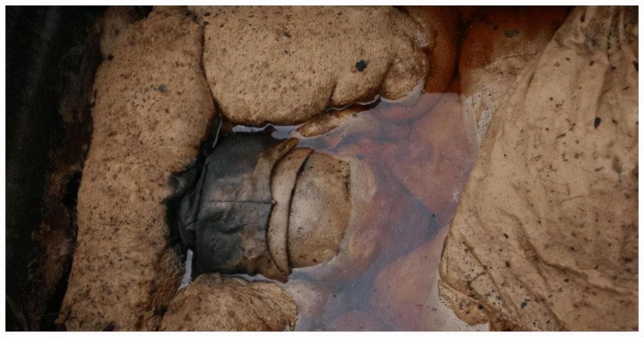 The uncorrosive female corpse unearthed in Taizhou, the skin blows can ...