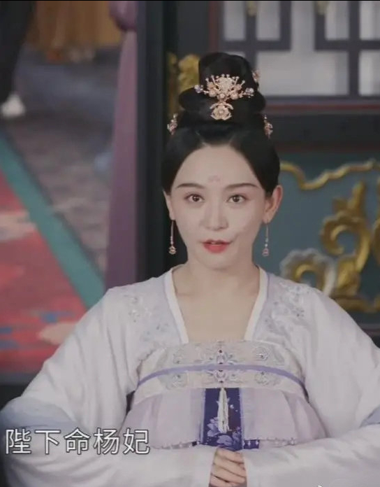 "Wind up neon clothes": Originally rushed to the male and female lead ...