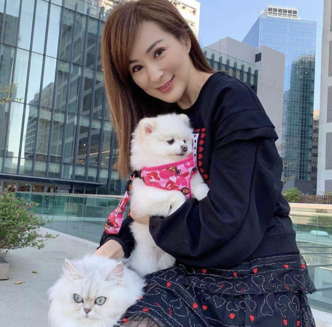 Luo Lin was interviewed and recalled raising three sons alone, divorced ...
