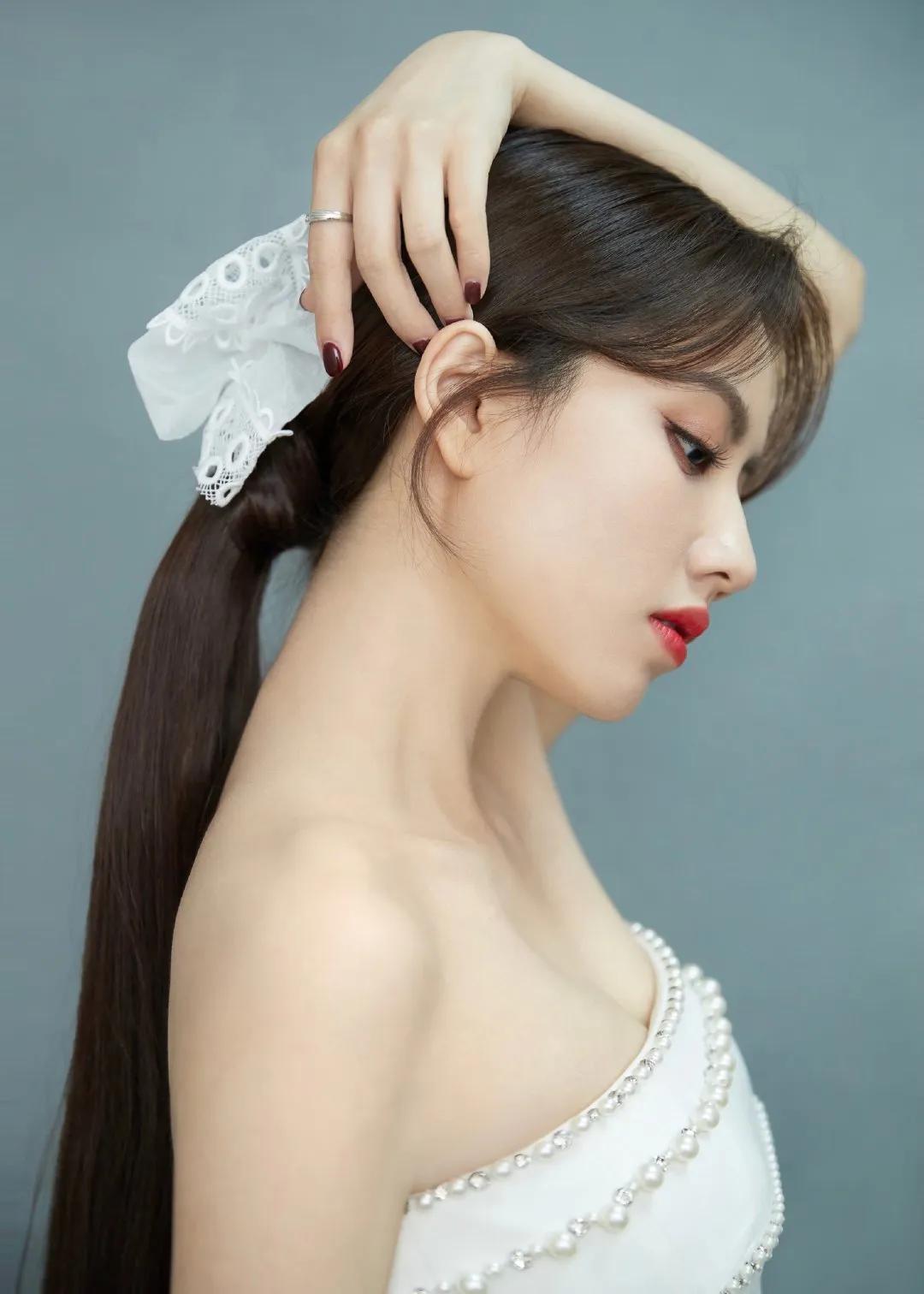 Liu Xijun, beautiful people, sweet songs, pure and invincible, sing ...