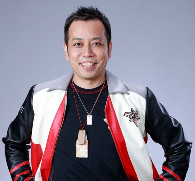 Comparing the members of Triga and Tiga Ultraman, the captain is ...