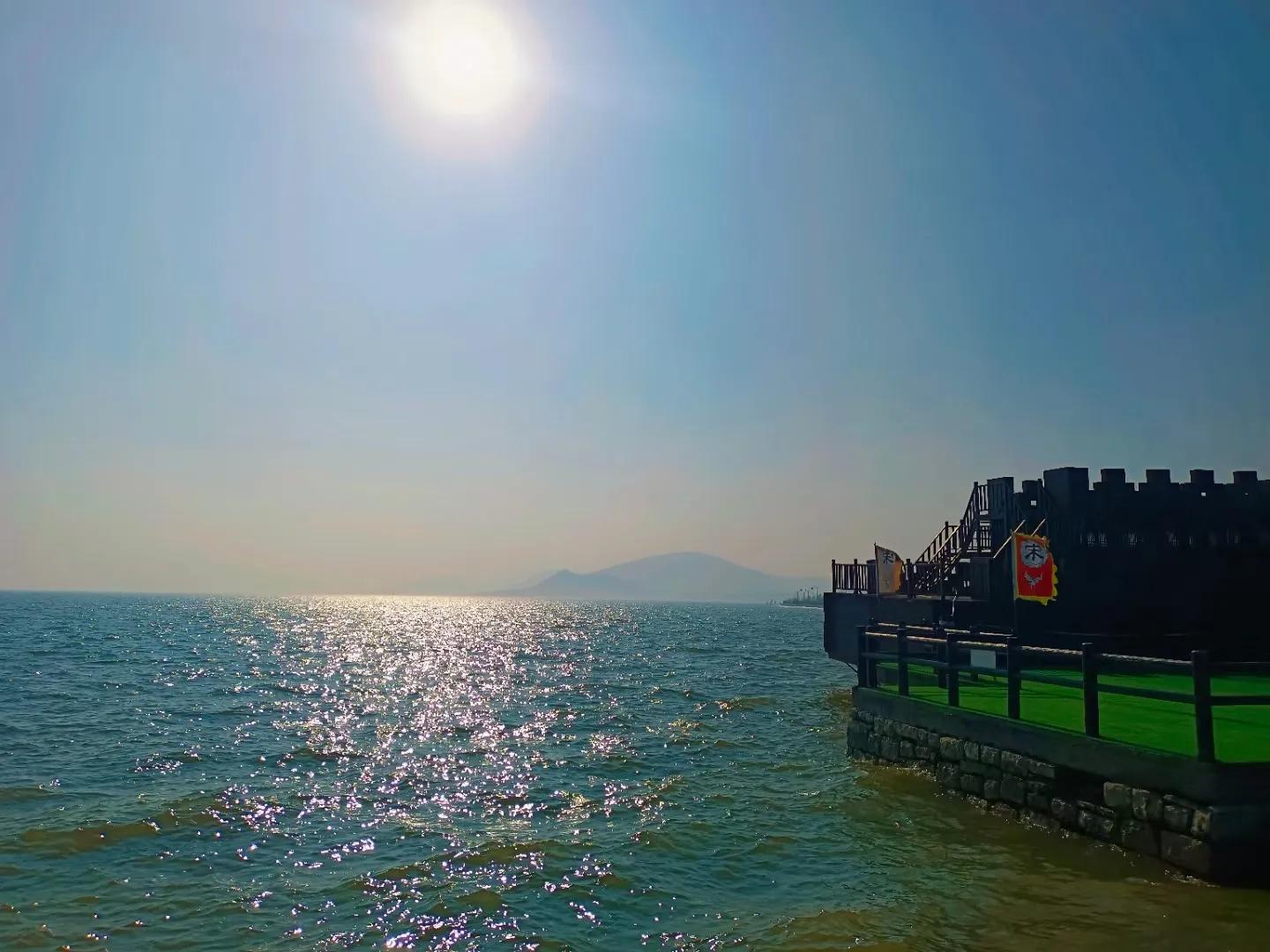 "A Day Trip to Dongping Lake" - iNEWS
