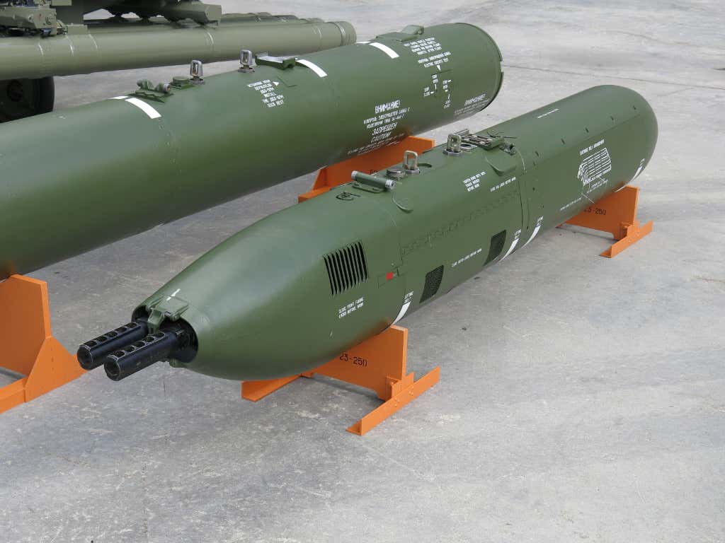 The exotic machine gun pod of the fighting nation, articulated design ...