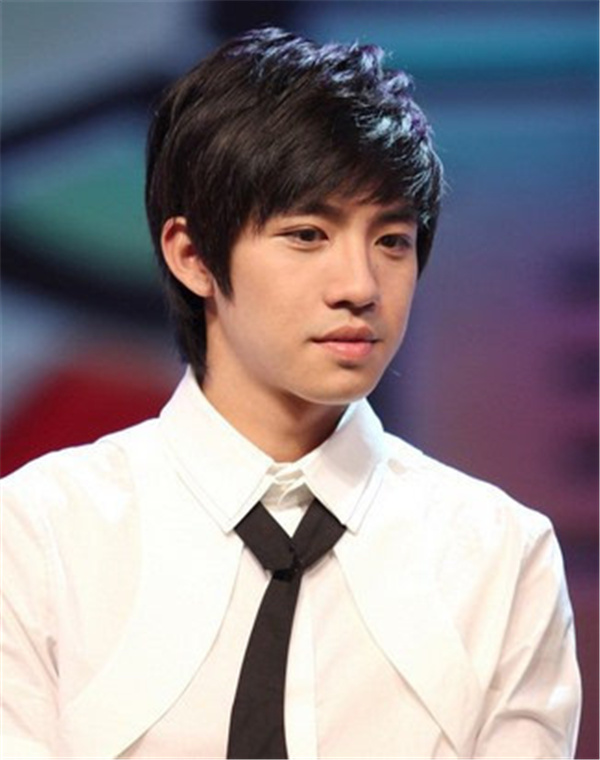 Yu Haoming is suspected of exposing his love affair, holding hands with ...