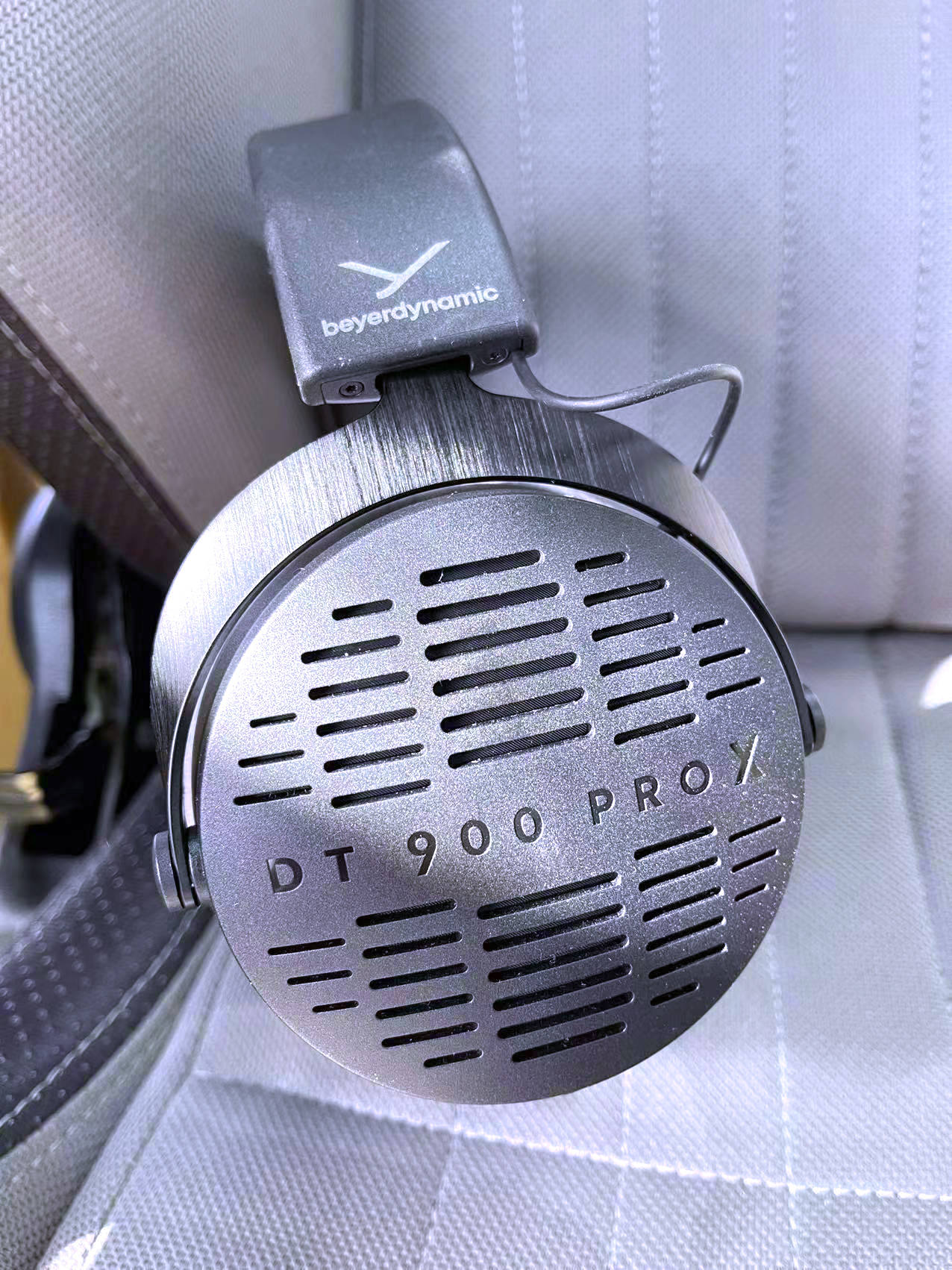 3000 budget headphones, HIFIMAN Edition XS or Bayer DT 900 PRO X? - iNEWS