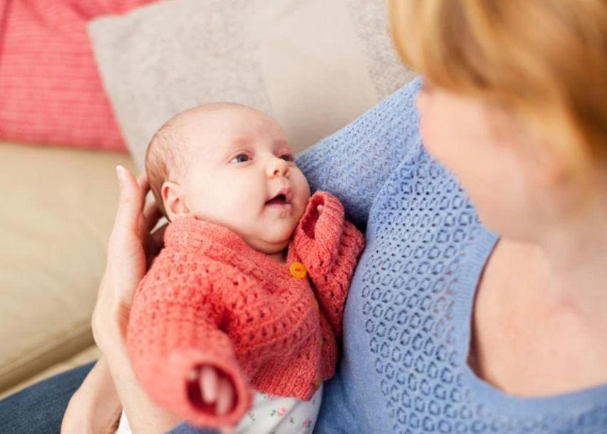 Is it necessary for parents to chat with babies?The "listening period ...