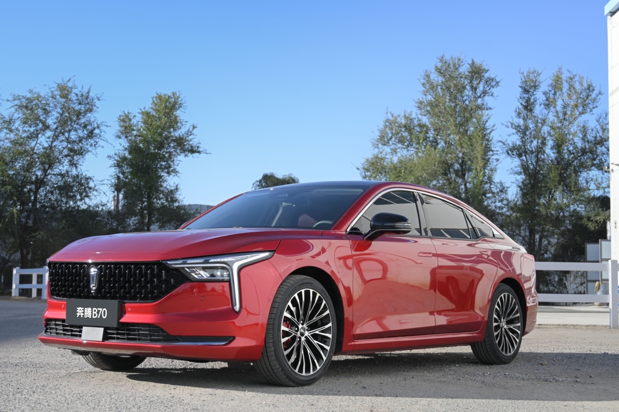 Besturn B70 will push new models with 2.0T power / launched at the end of October - iNEWS