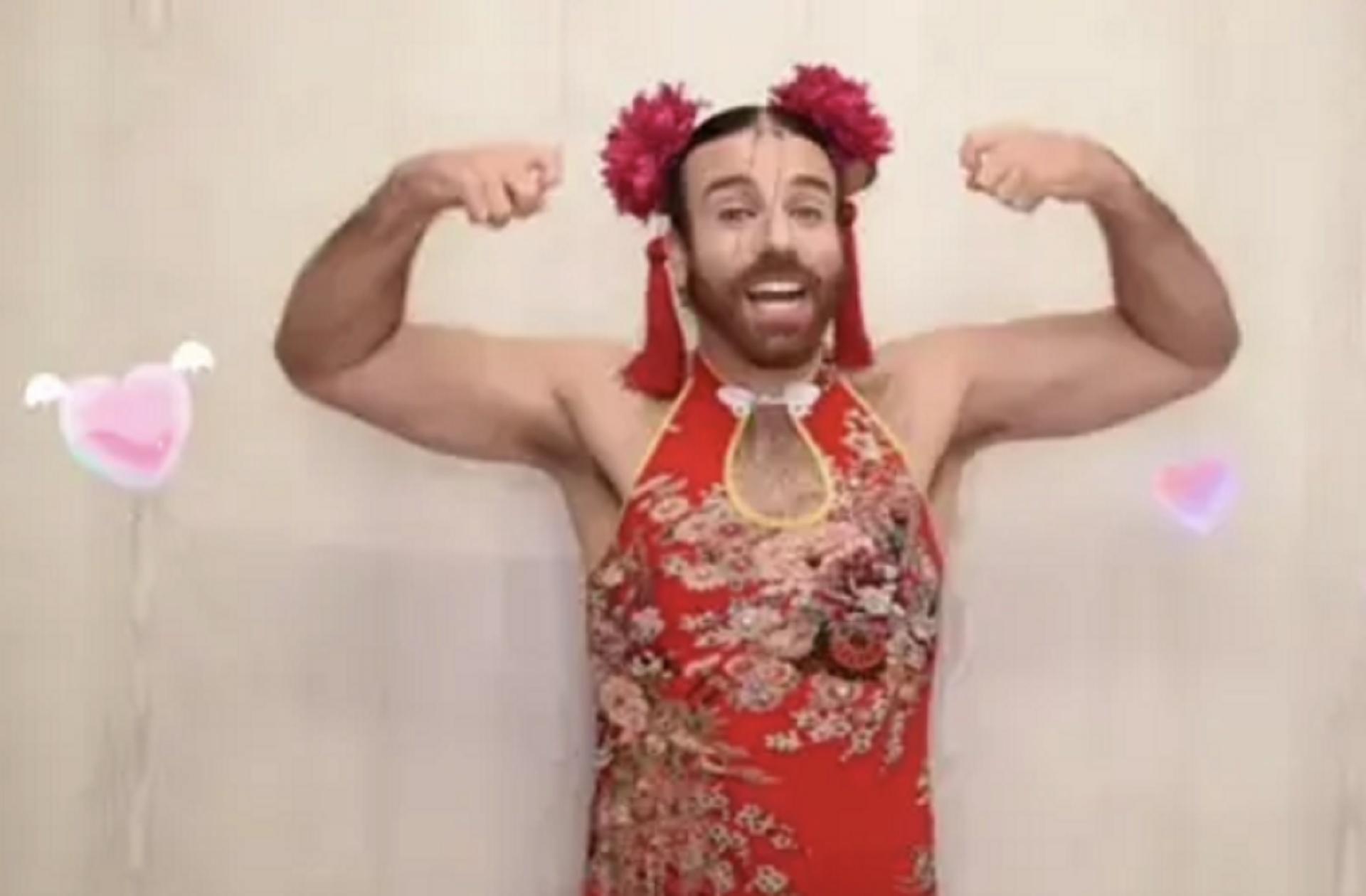 King Kong Barbie: Wearing a sailor suit with a double ponytail, the ...