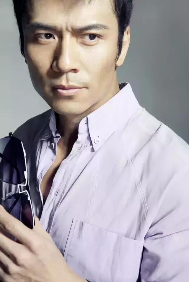 Did Tang Wenlong really break his back? - iNEWS