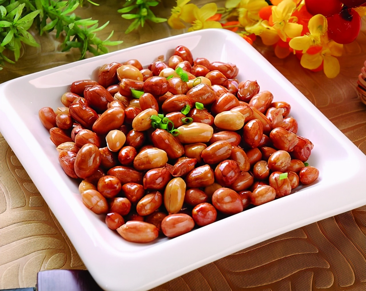 The food nutrition champion list is out, peanuts are on the list, come ...
