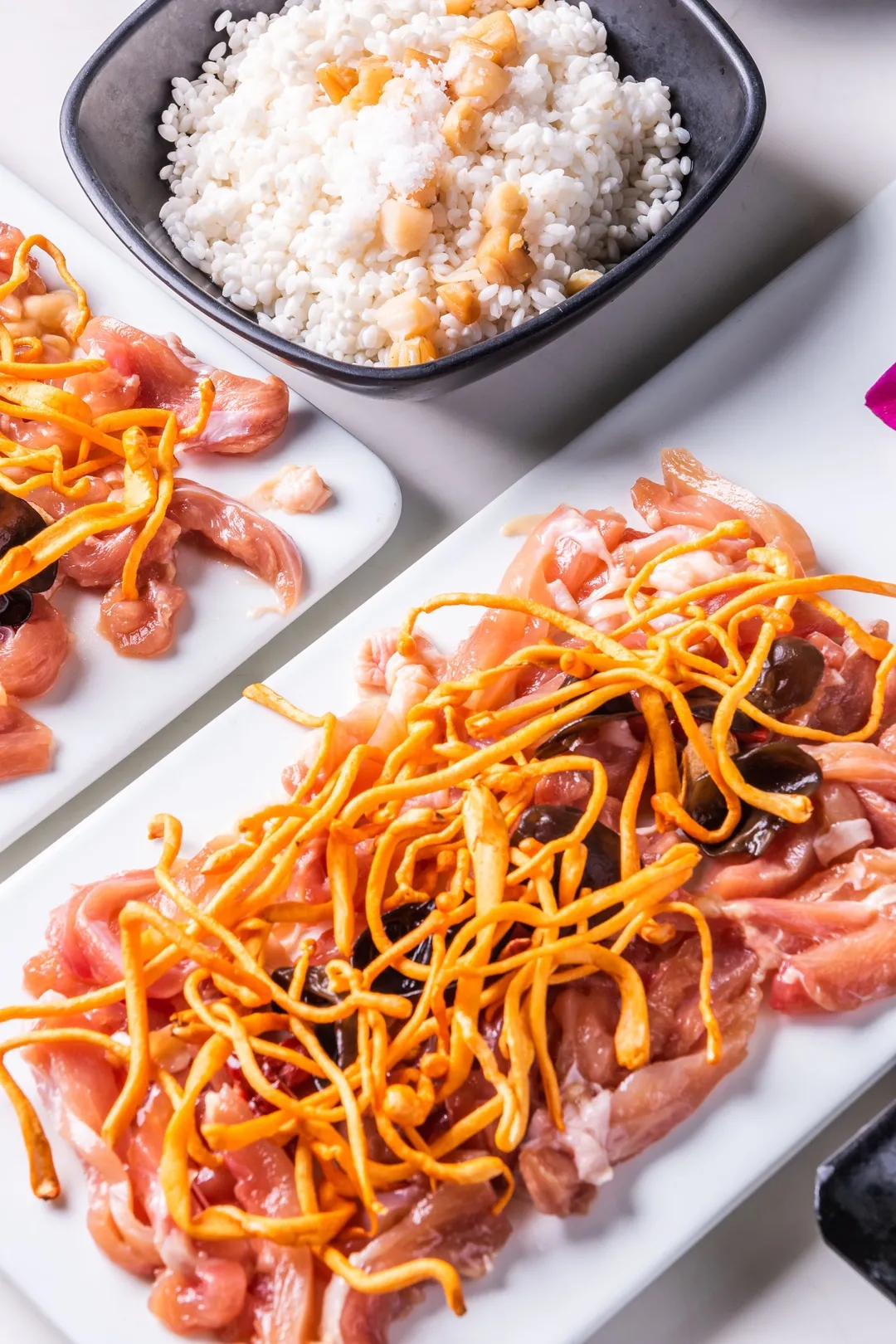 The dark horse of Modu seafood industry: Sauna chicken congee base ...