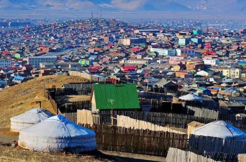 Mongolian Prime Minister Gendeng scolded Stalin and slapped him in ...