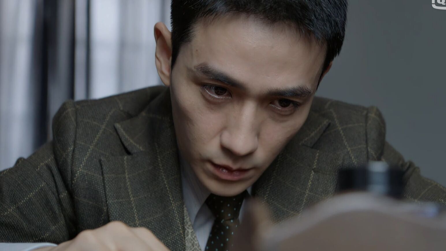 "The Rebel" Nan Sheng deliberately kisses Miss Lan, Yizhen is jealous ...