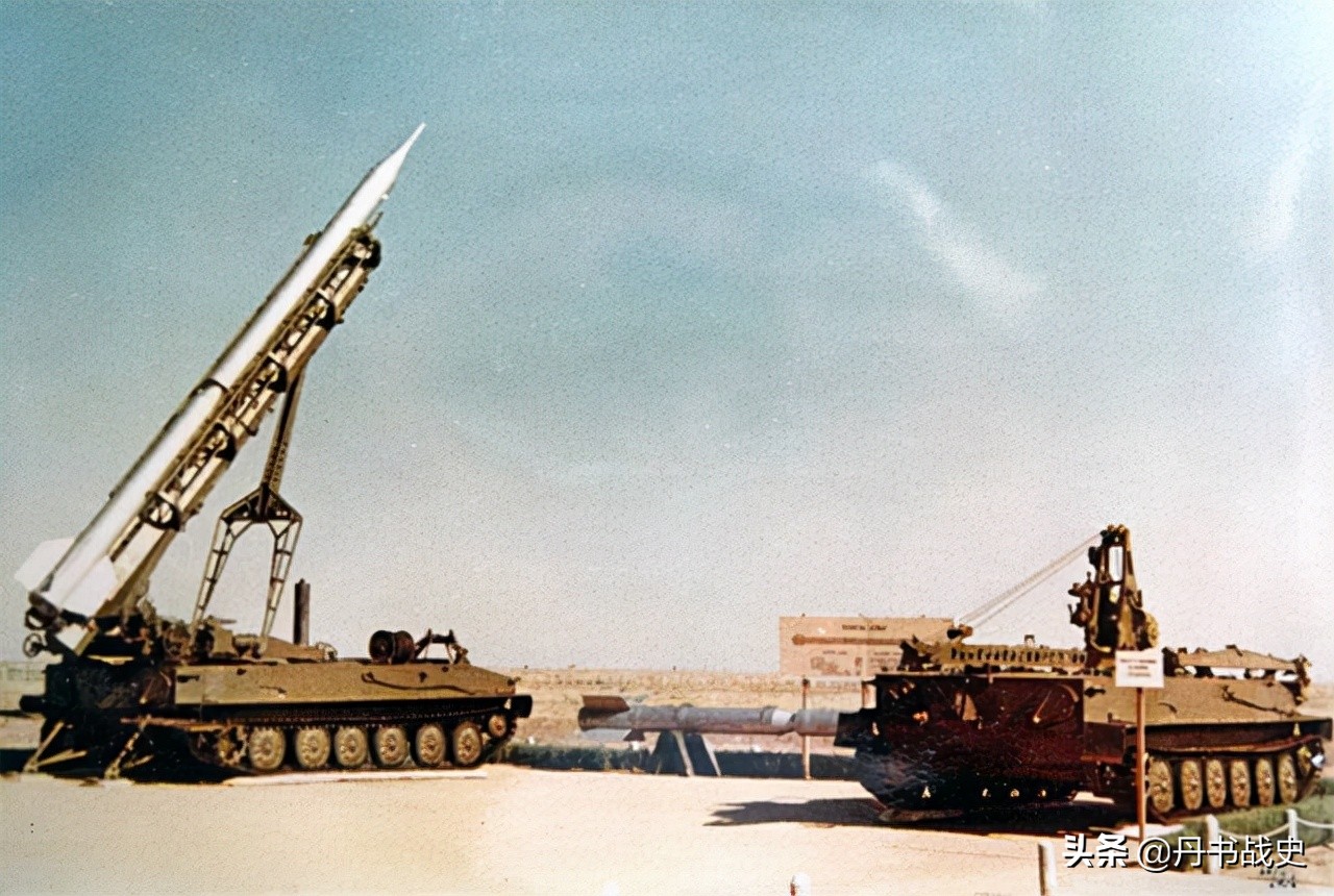 Soviet 2K6 "Luna" tactical rocket launcher system, a rocket launcher ...