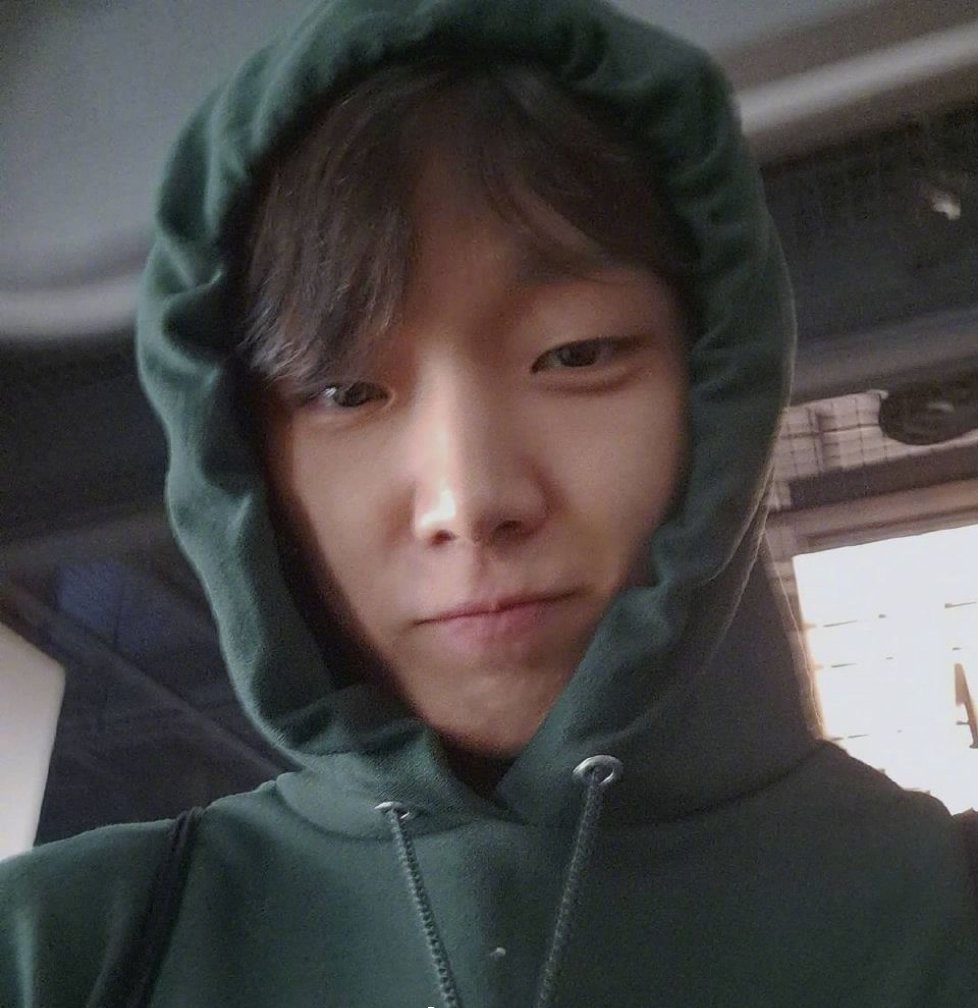 Bobby likes to be a father?The official announcement of marriage in a ...