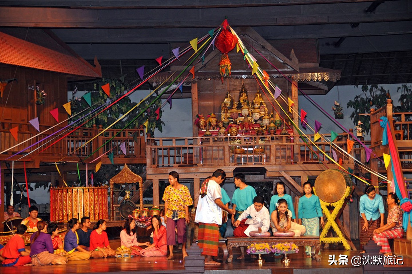 Thailand's 10 life values - iMedia