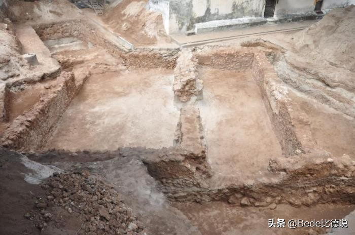 The corpse of a non-corrosive female unearthed from an ancient tomb ...