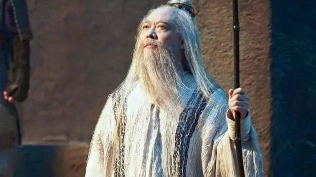 Shang Zhou Wang, who was obsessed with Daji, had such a bad habit ...