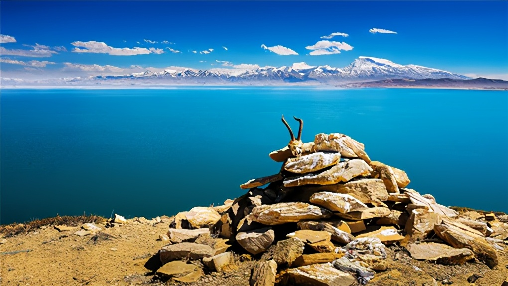 "Ghost Lake" appeared in Tibet?It is said that it is the entrance to ...