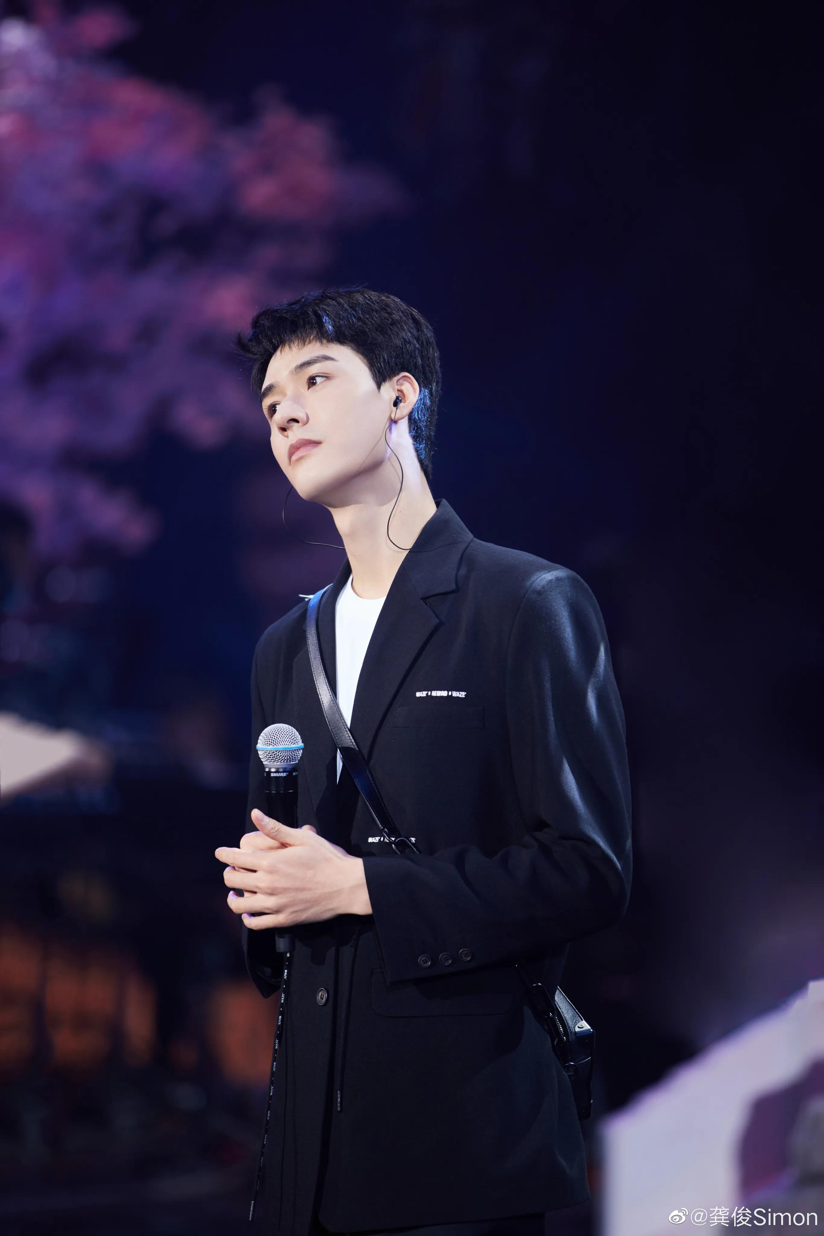 Shanhe Ling concert: Axiang and Cao Weining reproduce the famous ...