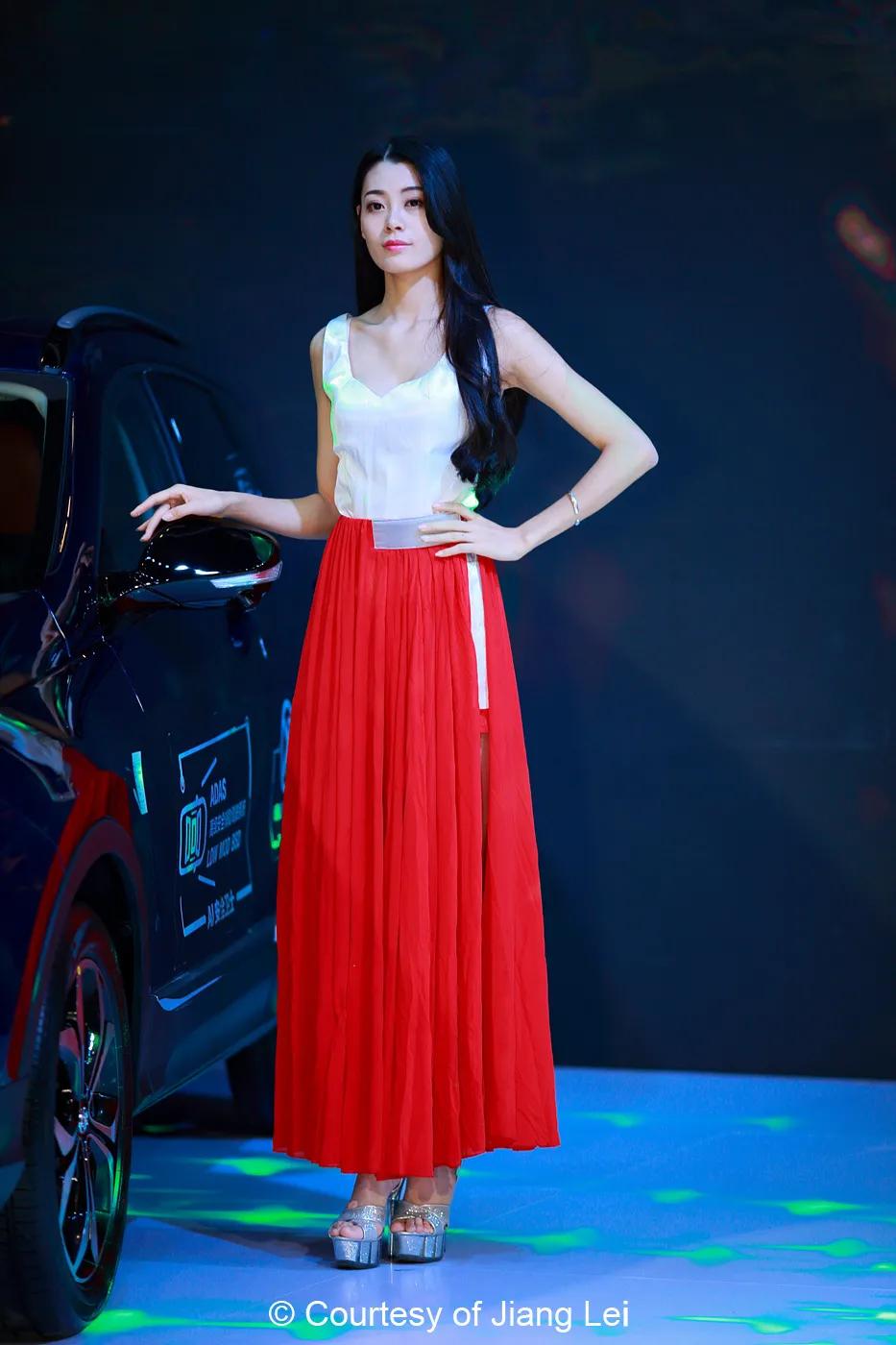 Auto Show Beauty Car Model Photography Series 2 - iNEWS