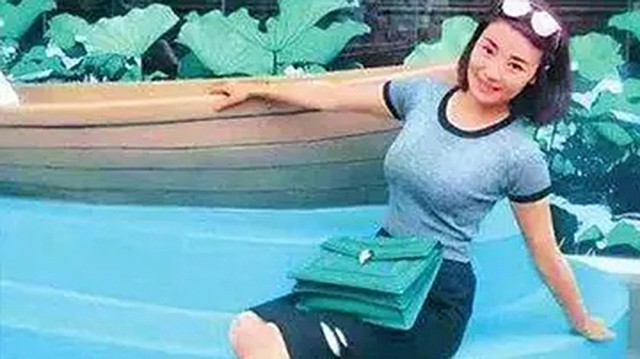 Yu Xu, a female PLA pilot who died 5 years ago, was seen off by 360,000 ...