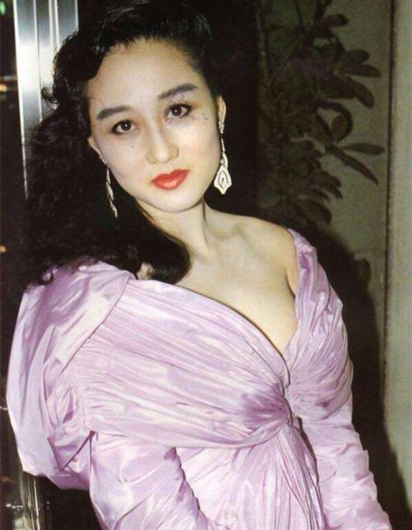 Why did Li Zhi not choose the gambling king but marry Jet Li? - iNEWS