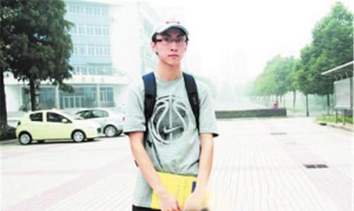 10 years ago, the 22-year-old Liu Lu, who overcame the world's problems ...