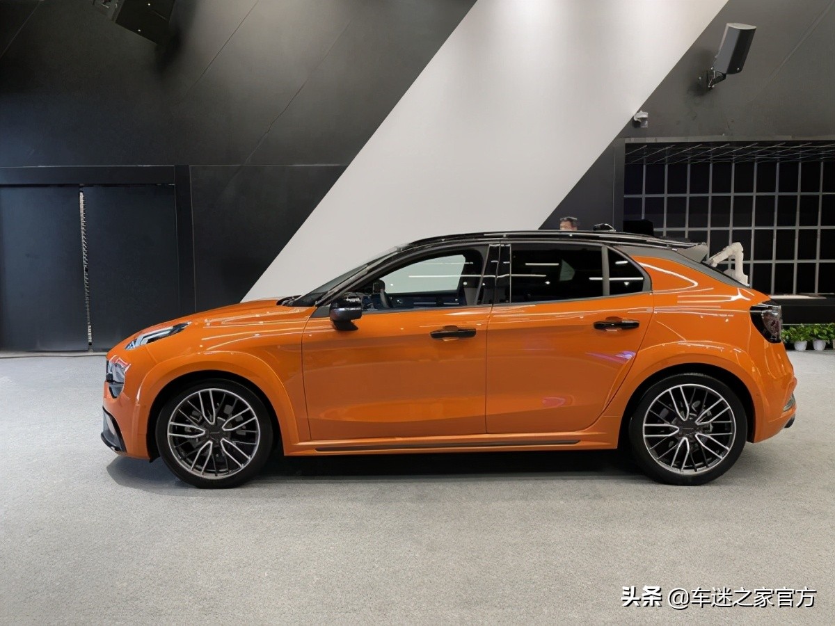 Lynk & Co 02 Hatchback is officially launched and limited to 202 units ...