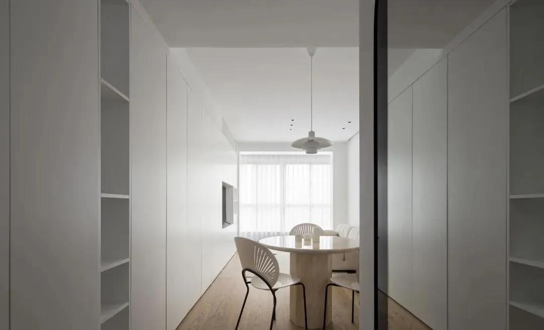 A 65-square-meter two-bedroom room for young couples, minimalist style ...