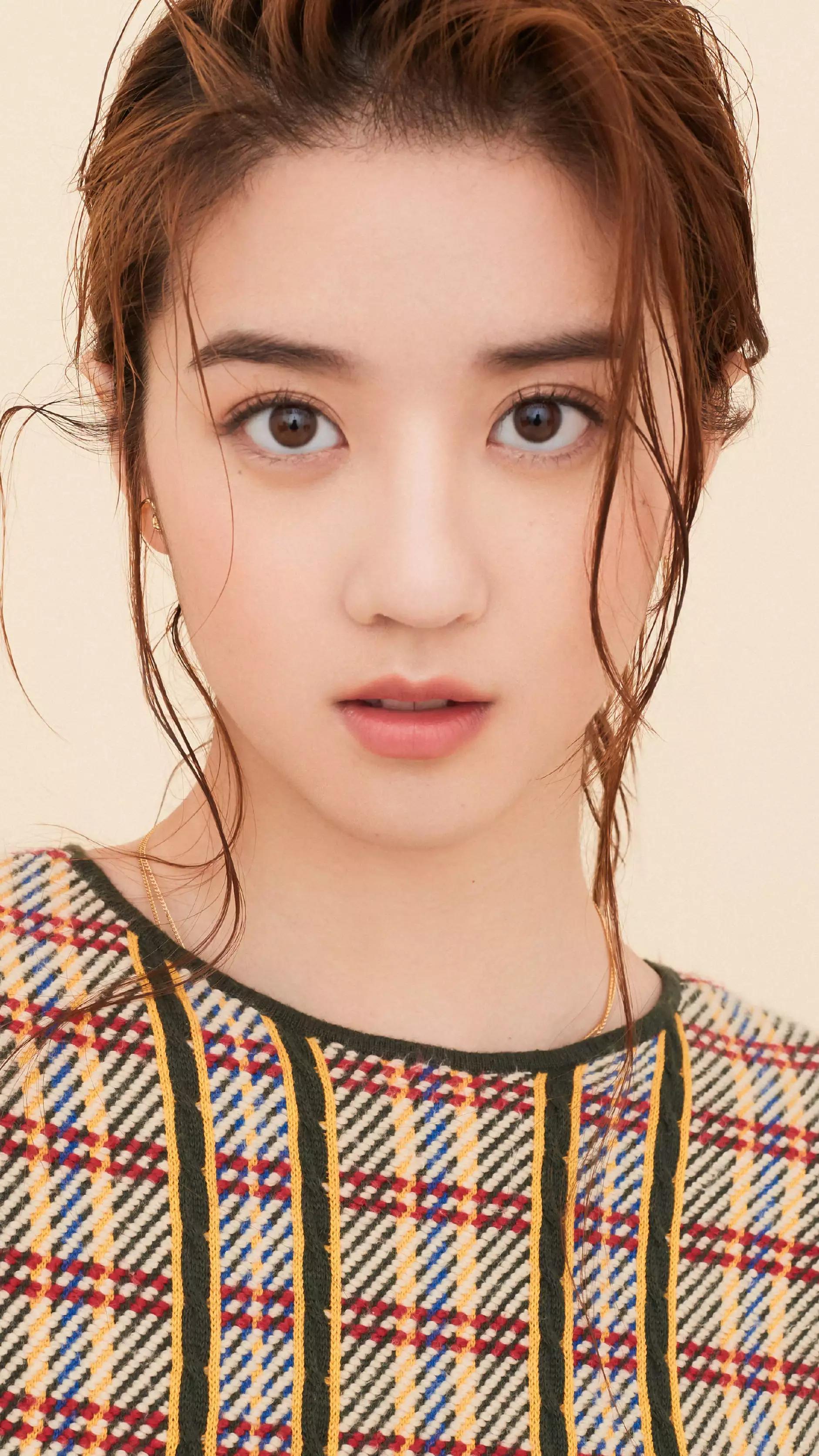 Like a flower like a jade, the young and beautiful Li Kaixin - iNEWS