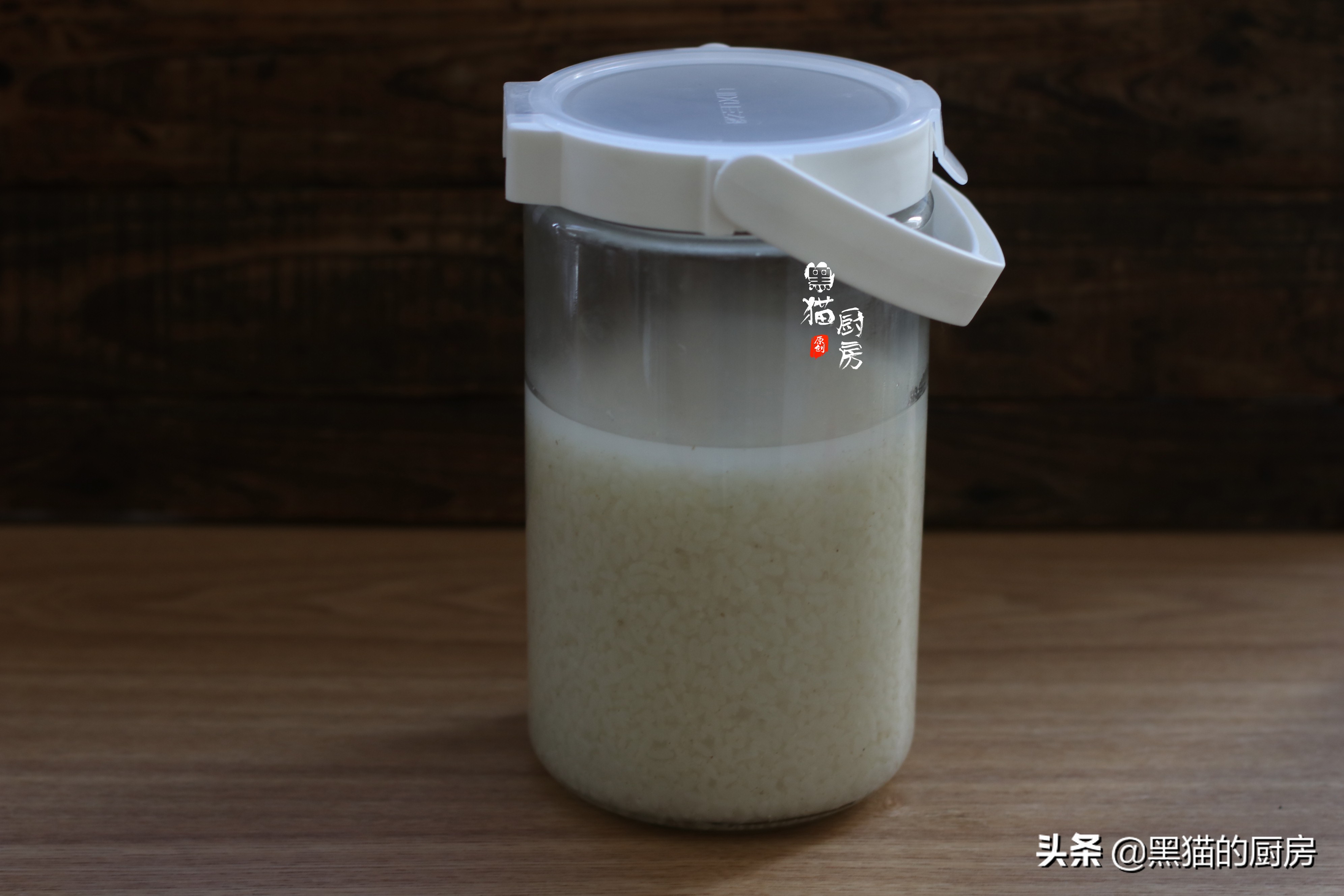 It is a "liquid cake", I will make a few cans every winter after the ...