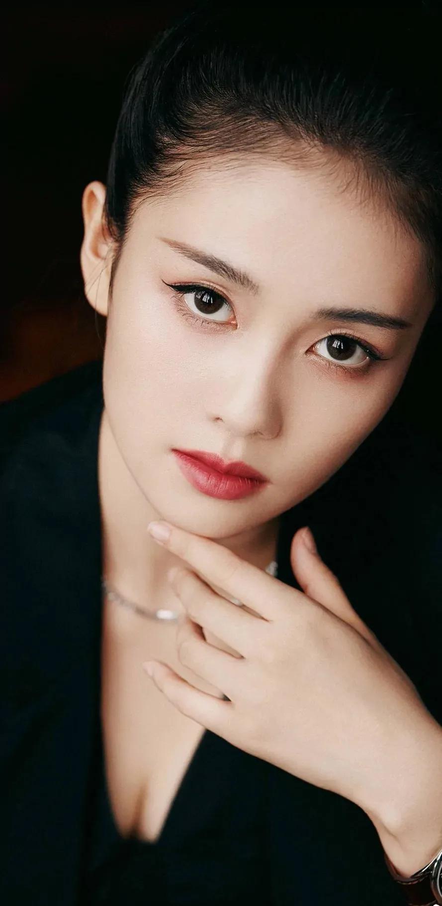 A collection of beautiful photos of Bailu: Do you like her? - iMedia