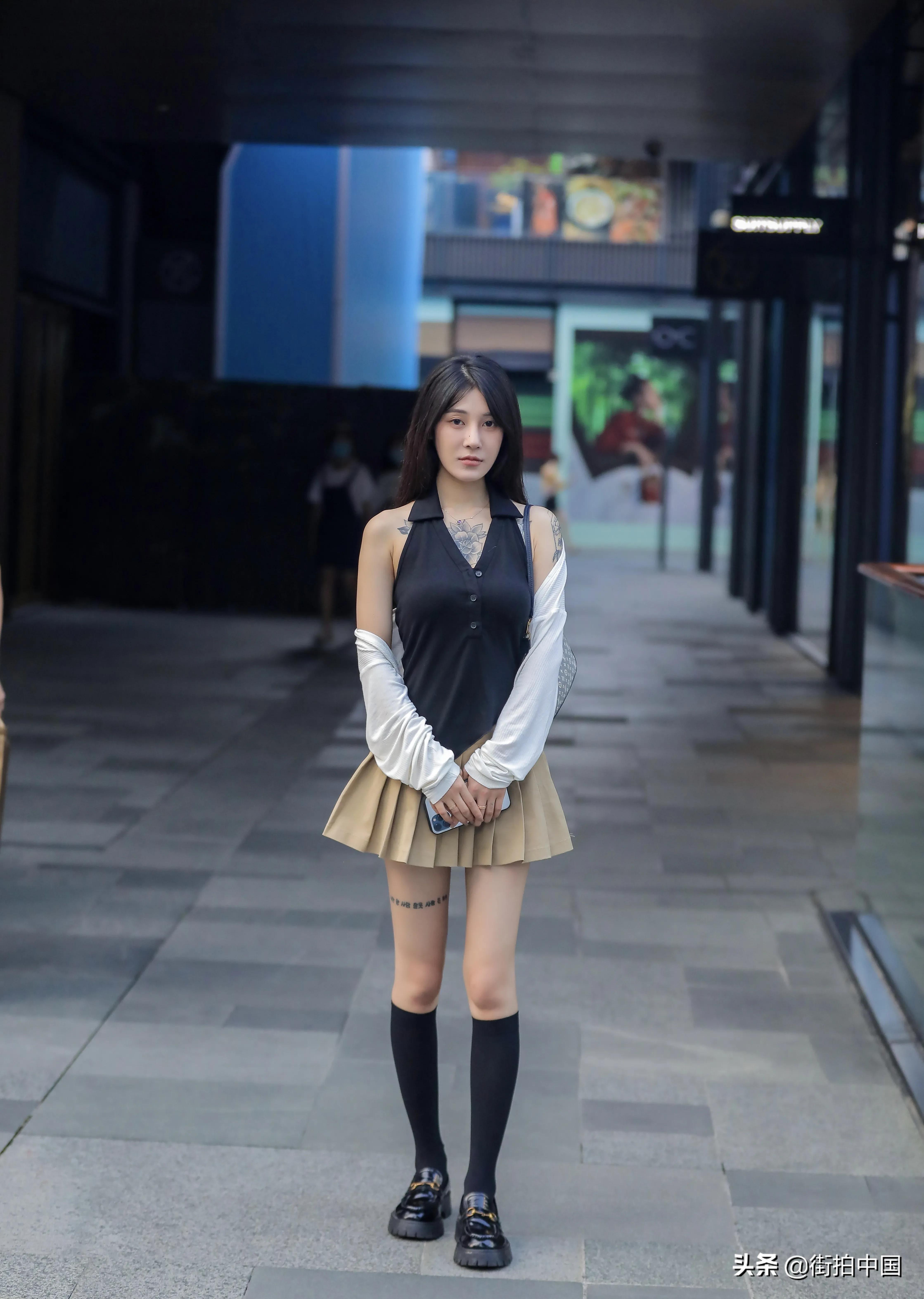 Chengdu street shooting!Sure enough, there are so many beautiful women ...