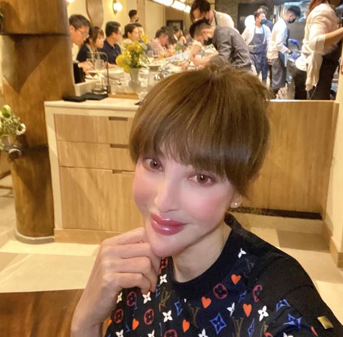 57-year-old Xue Zhilun rarely took a family photo. He suffered from ...