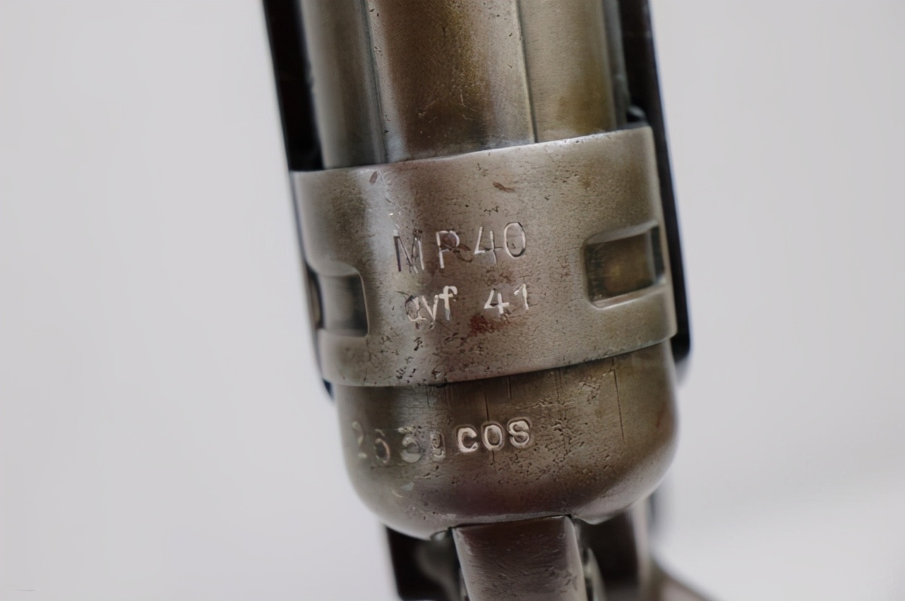 The MP40 submachine gun seized by American soldiers, brought back with ...