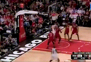 The old flop is the king! The US media releases James's history of ...