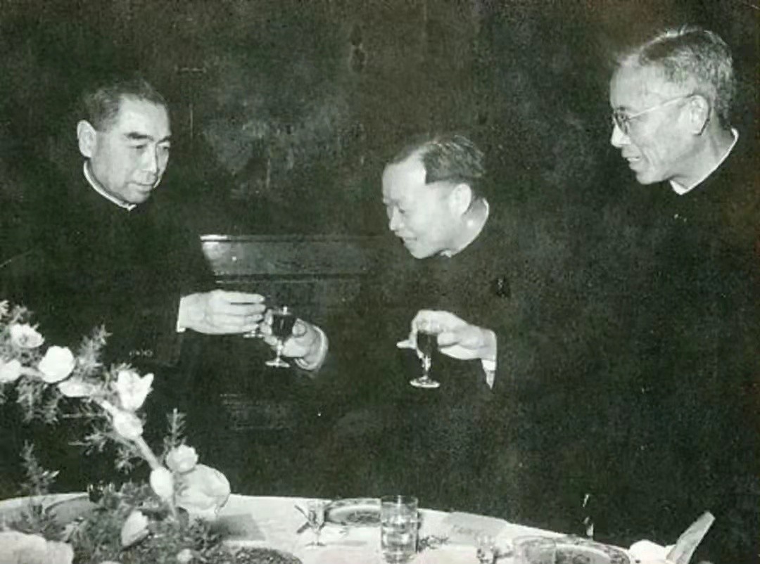 During the Chongqing negotiations, Liao Zhongkai's son-in-law was ...